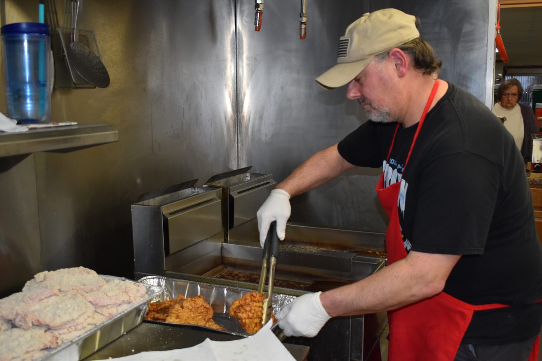 VFW fundraiser meal rallies support for local veteran | News, Sports ...